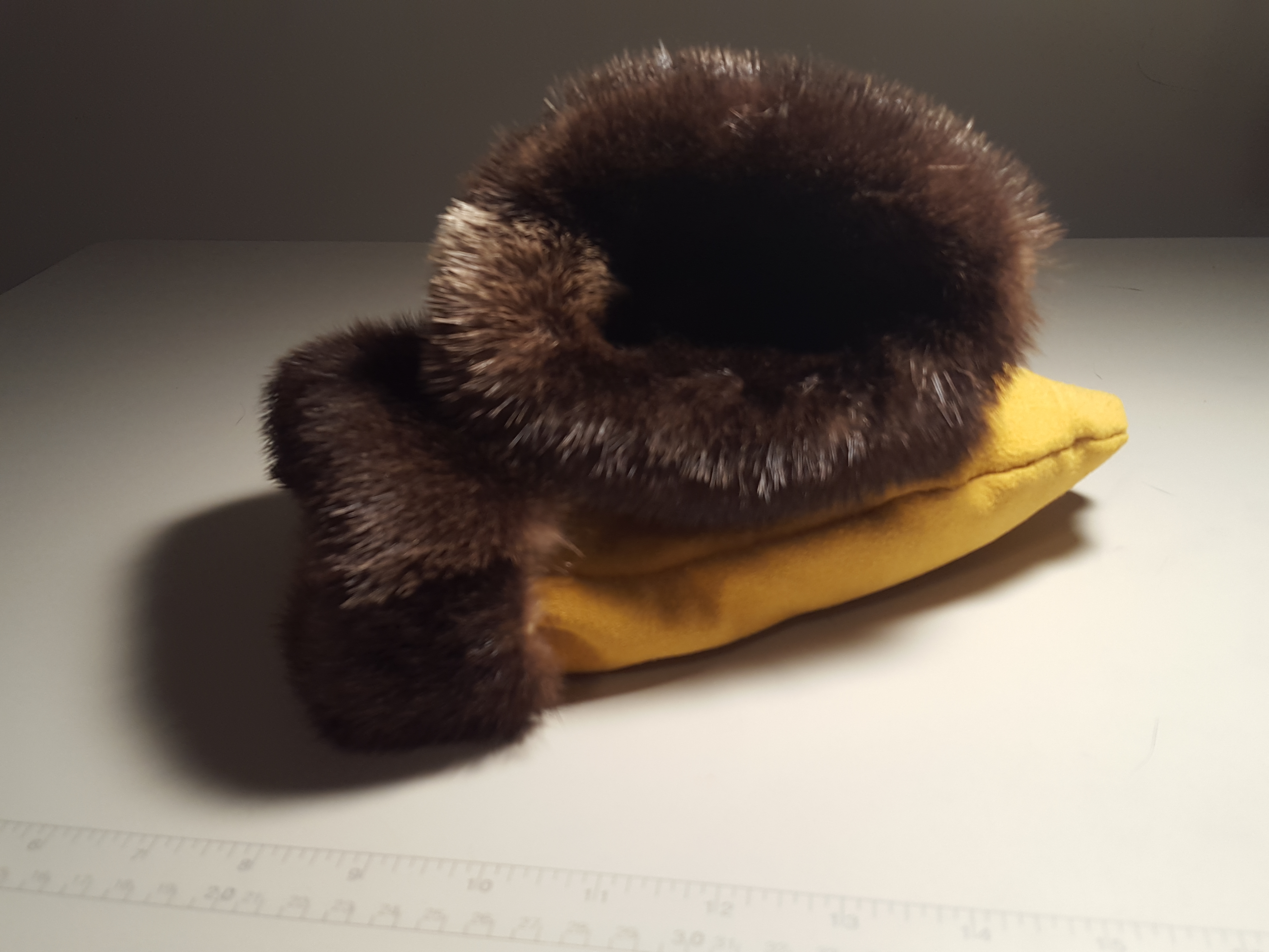 Otter lined deer hide mitts – Native Women in the Arts | NWIA